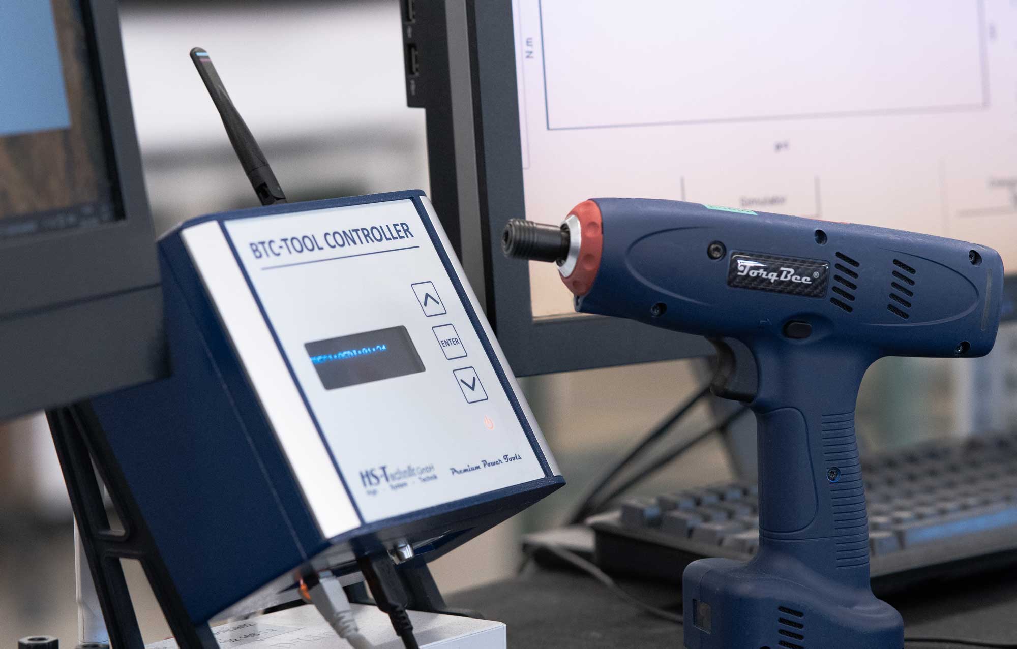 Controller for cordless screwdrivers and riveters | HS-Technik
